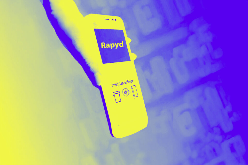 Need a card reader in the UK? Here’s how much chip and pin machines ...